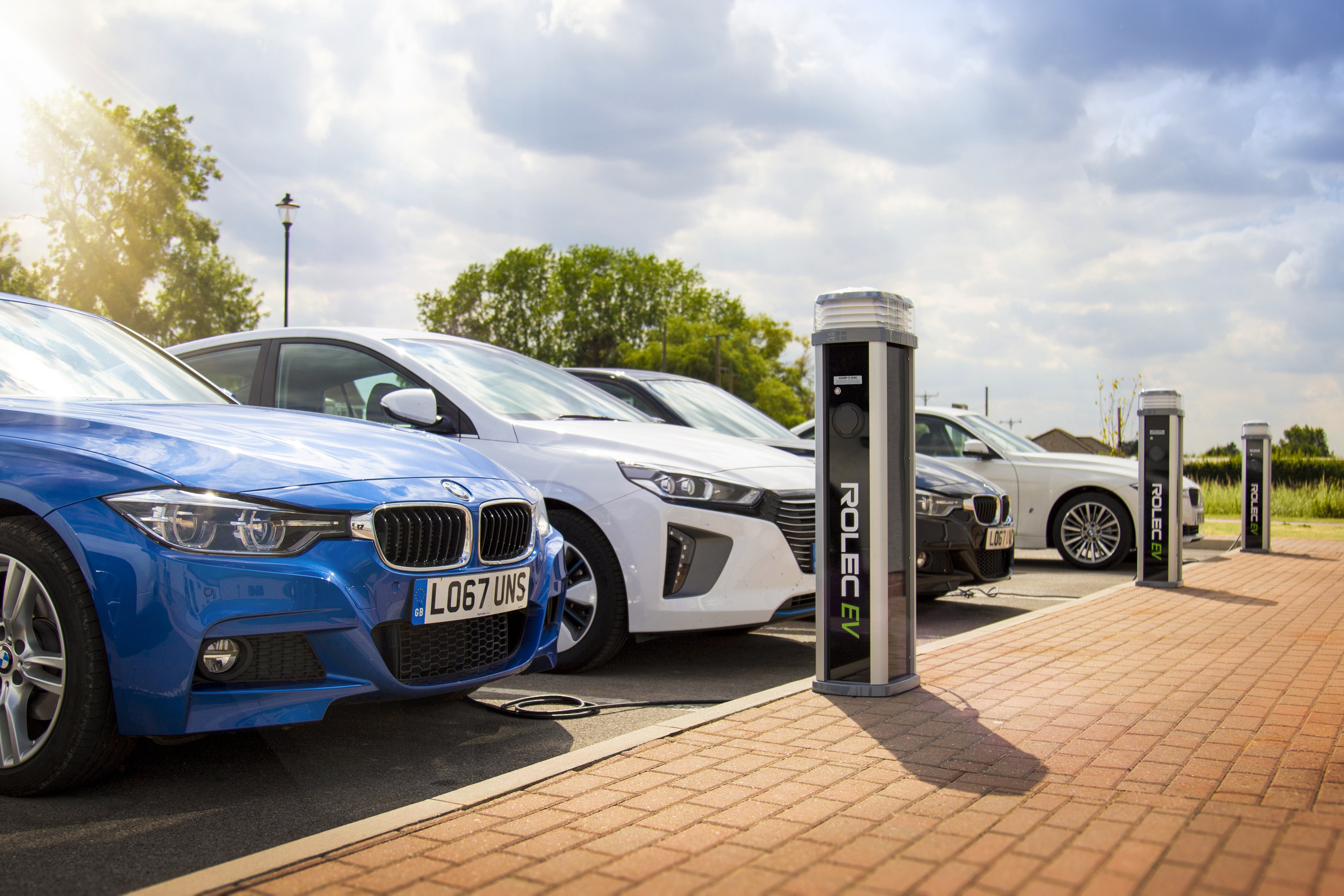 SUPERFAST 3 PHASE EV CHARGING POINTS