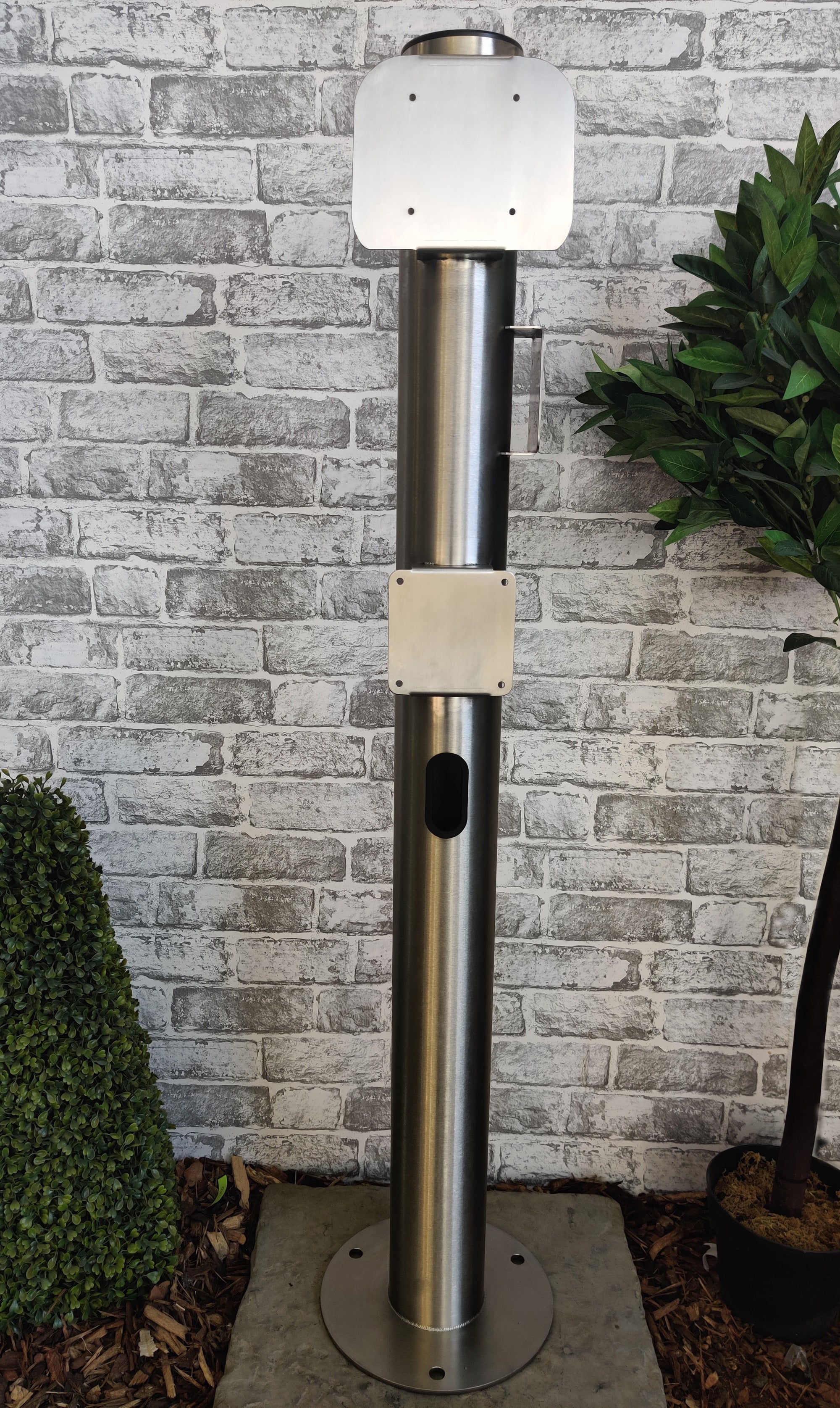 OHME HOME PRO MOUNTING POST – voltaev.co.uk